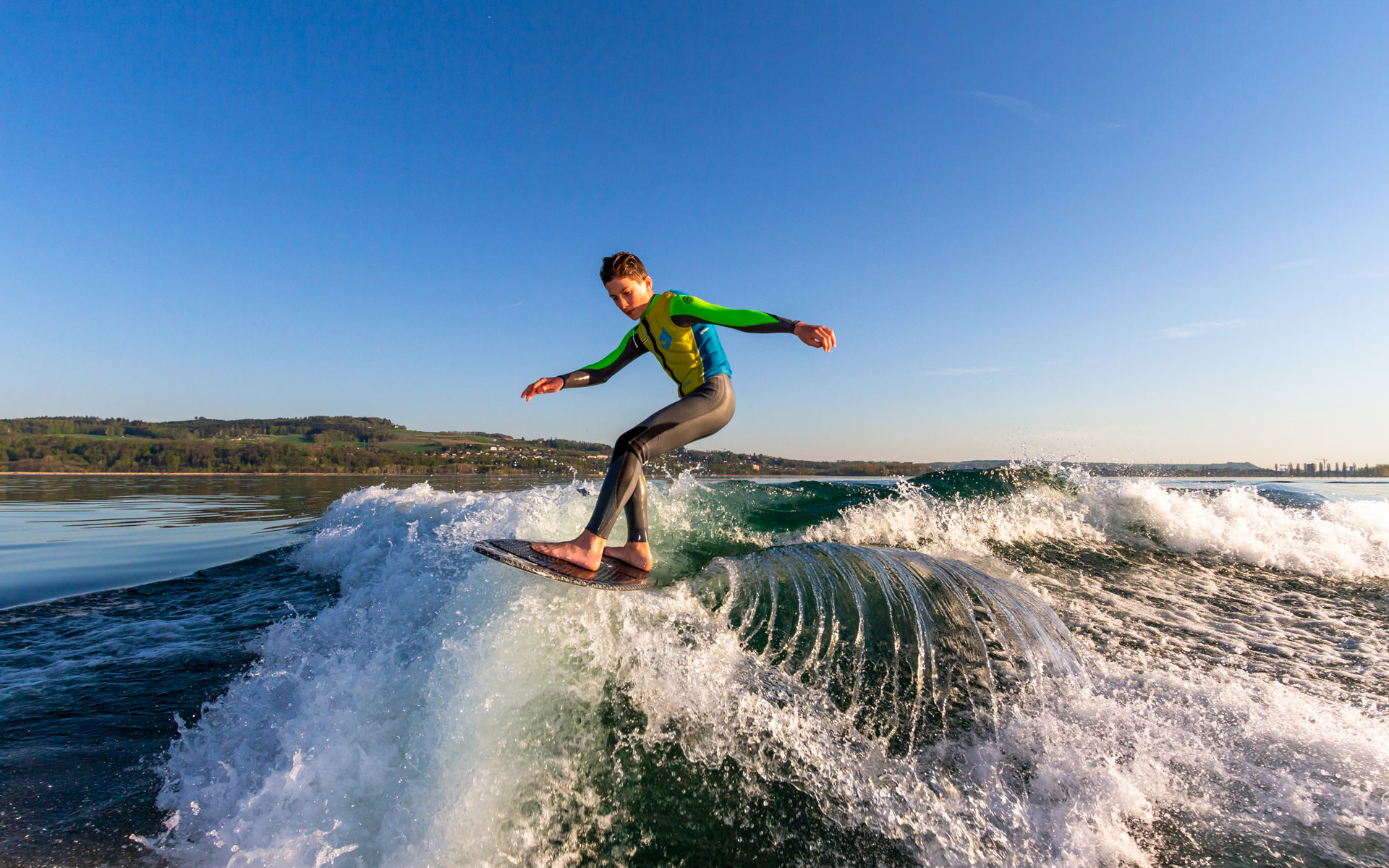 Wake & Beach | Born to ride Ride to Live